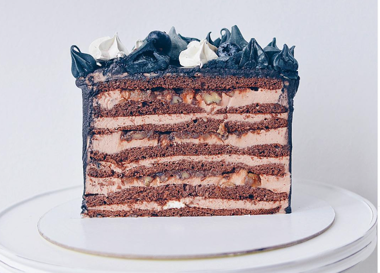 Order Custom Cake | lelé cake cafe