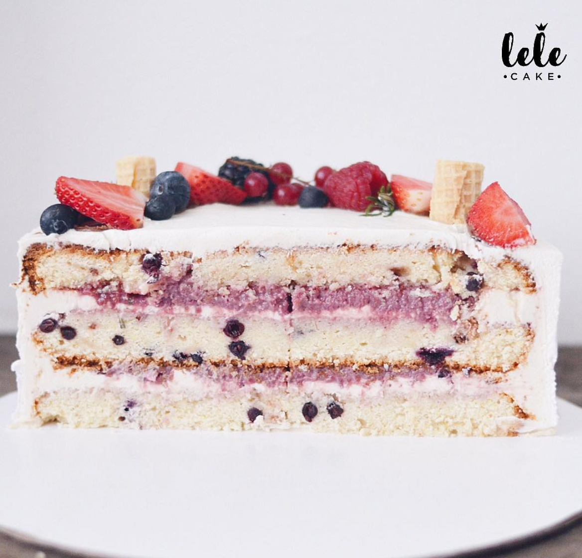 Order Custom Cake | lelé cake cafe